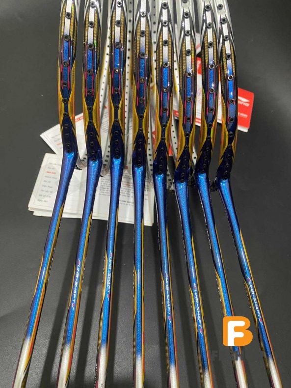 Vợt cầu lông Lining 3D Calibar 200 | Đỉnh cao của thiết kế