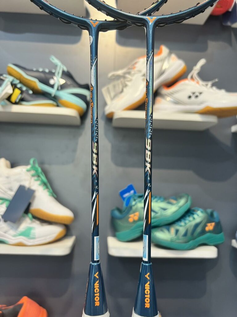 Vợt Victor Auraspeed 98K | Cho đường cầu nhanh và mạnh