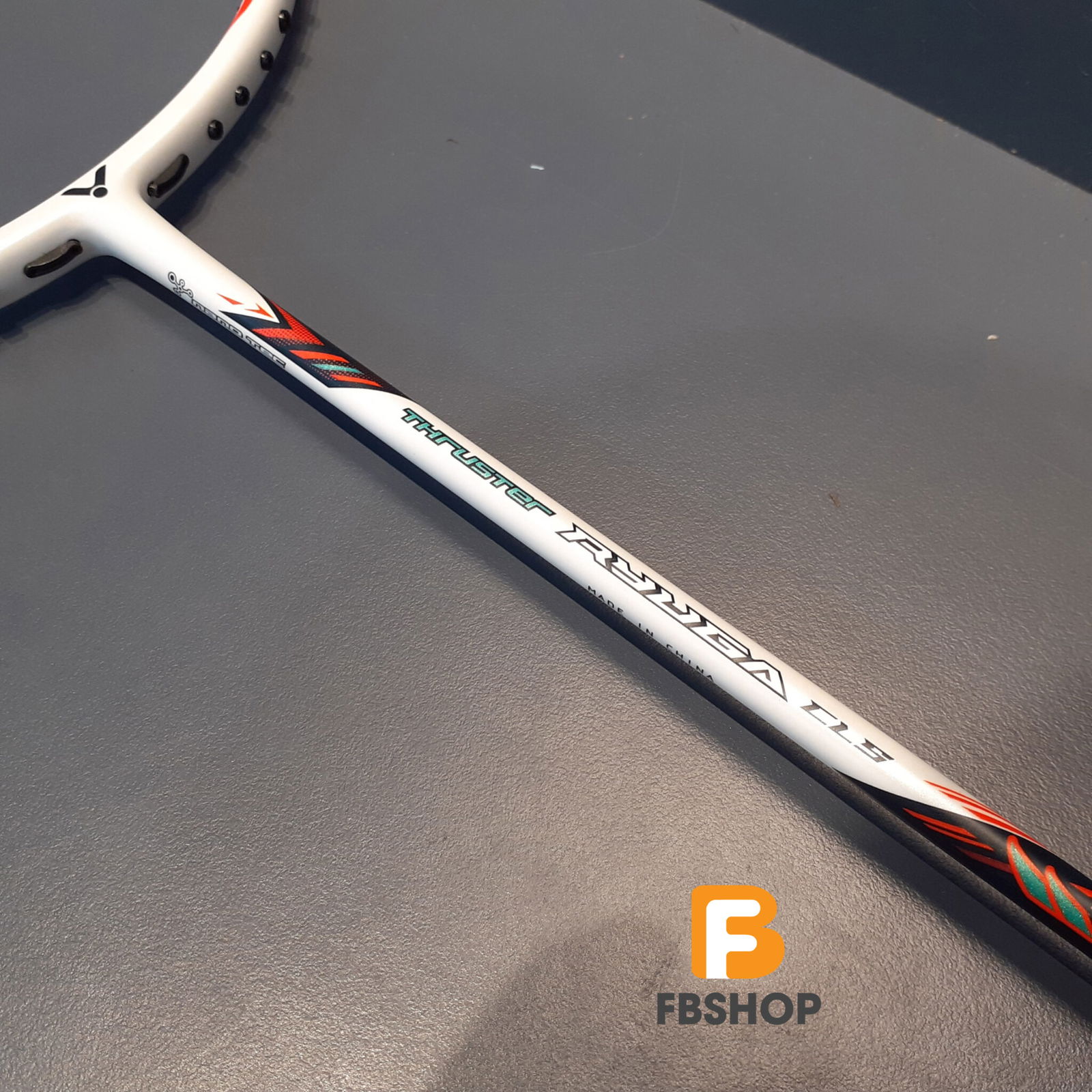 Vợt Cầu Lông Victor Thruster Ryuga CLS | Smash Cầu Mạnh Mẽ